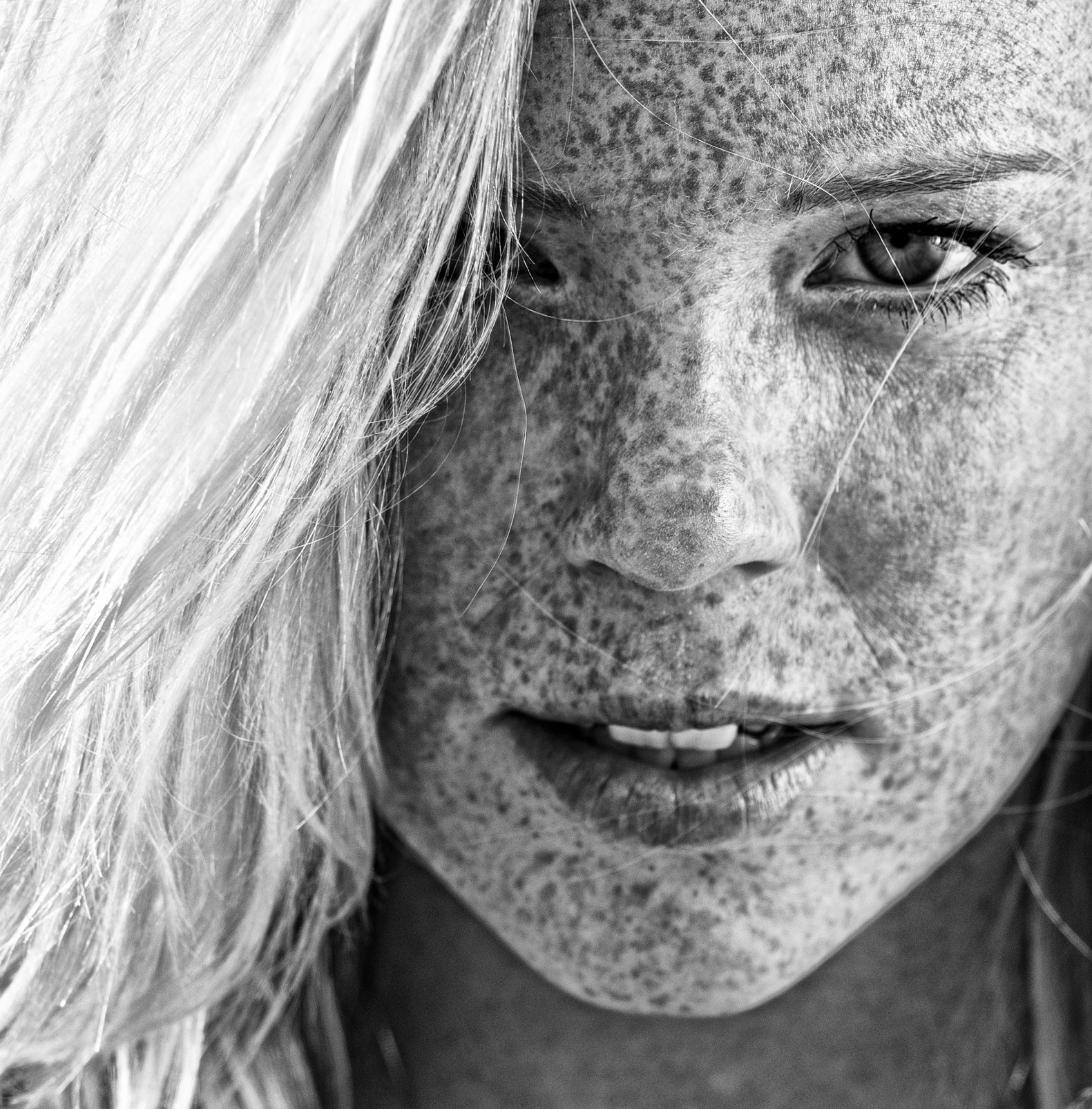 face, Eyes, Freckles Wallpapers HD / Desktop and Mobile Backgrounds