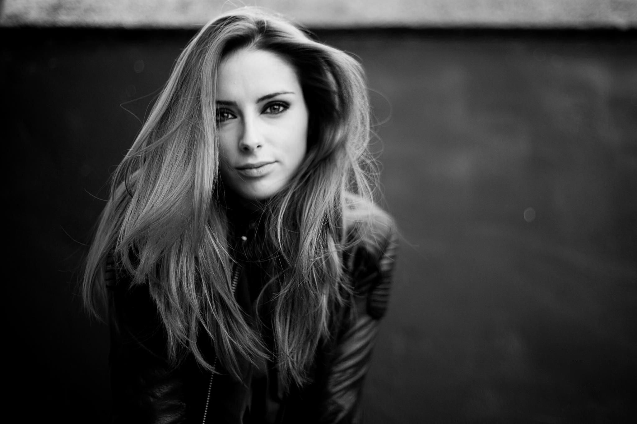 Carolina Torres Wallpapers HD / Desktop and Mobile Backgrounds