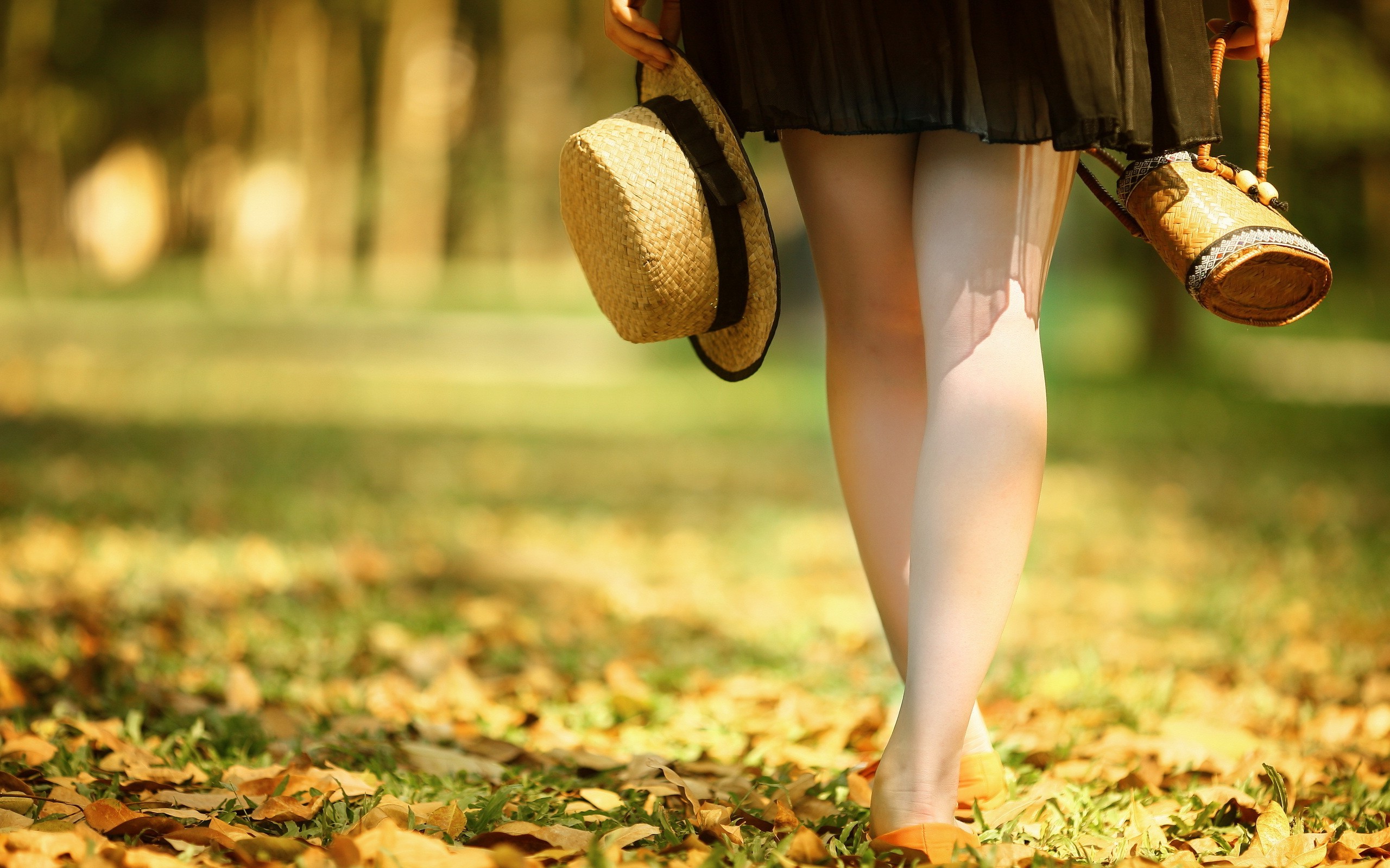 women, Legs Wallpapers HD / Desktop and Mobile Backgrounds