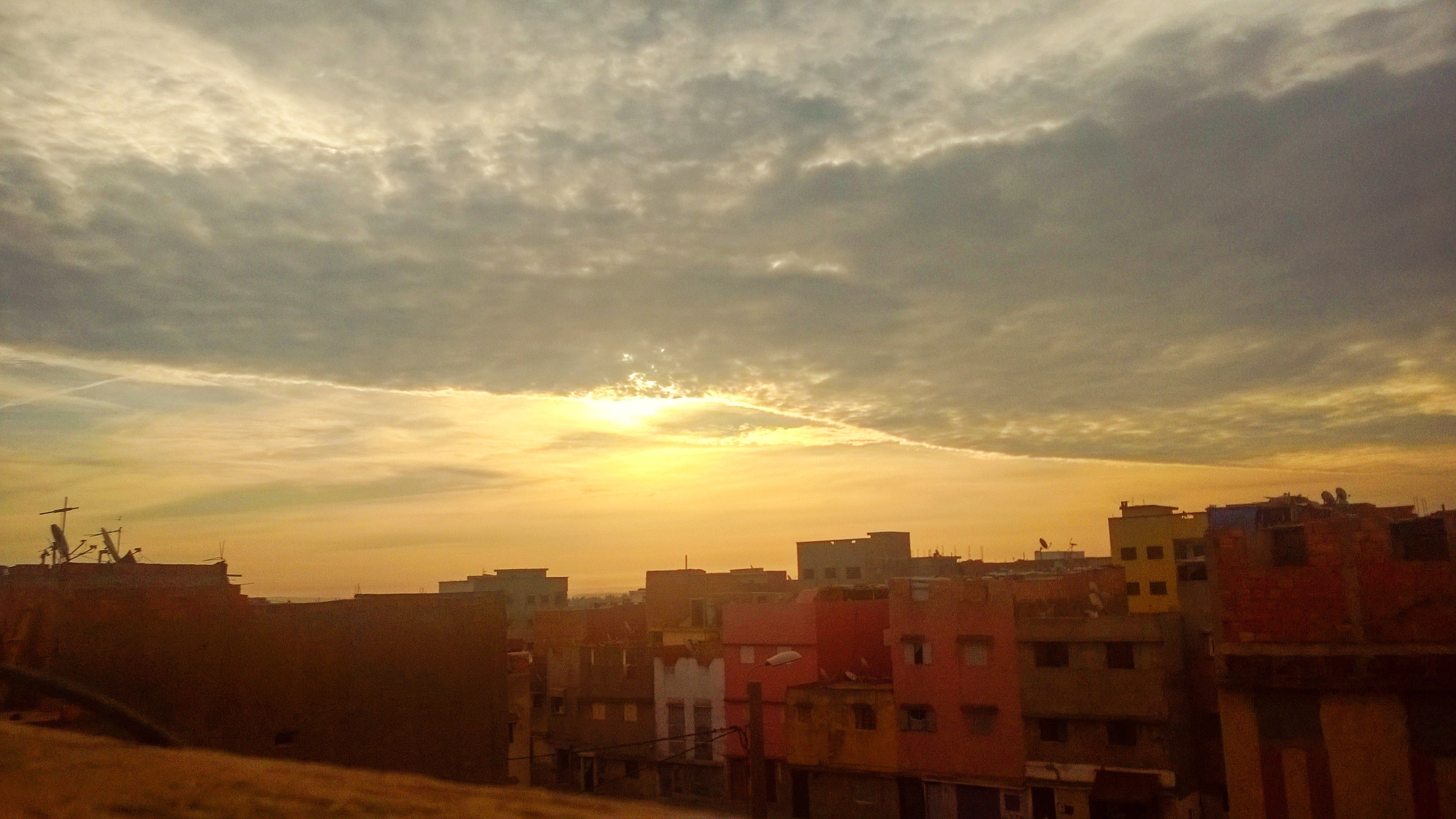 sunrise, Building, Clouds Wallpapers HD / Desktop and Mobile Backgrounds