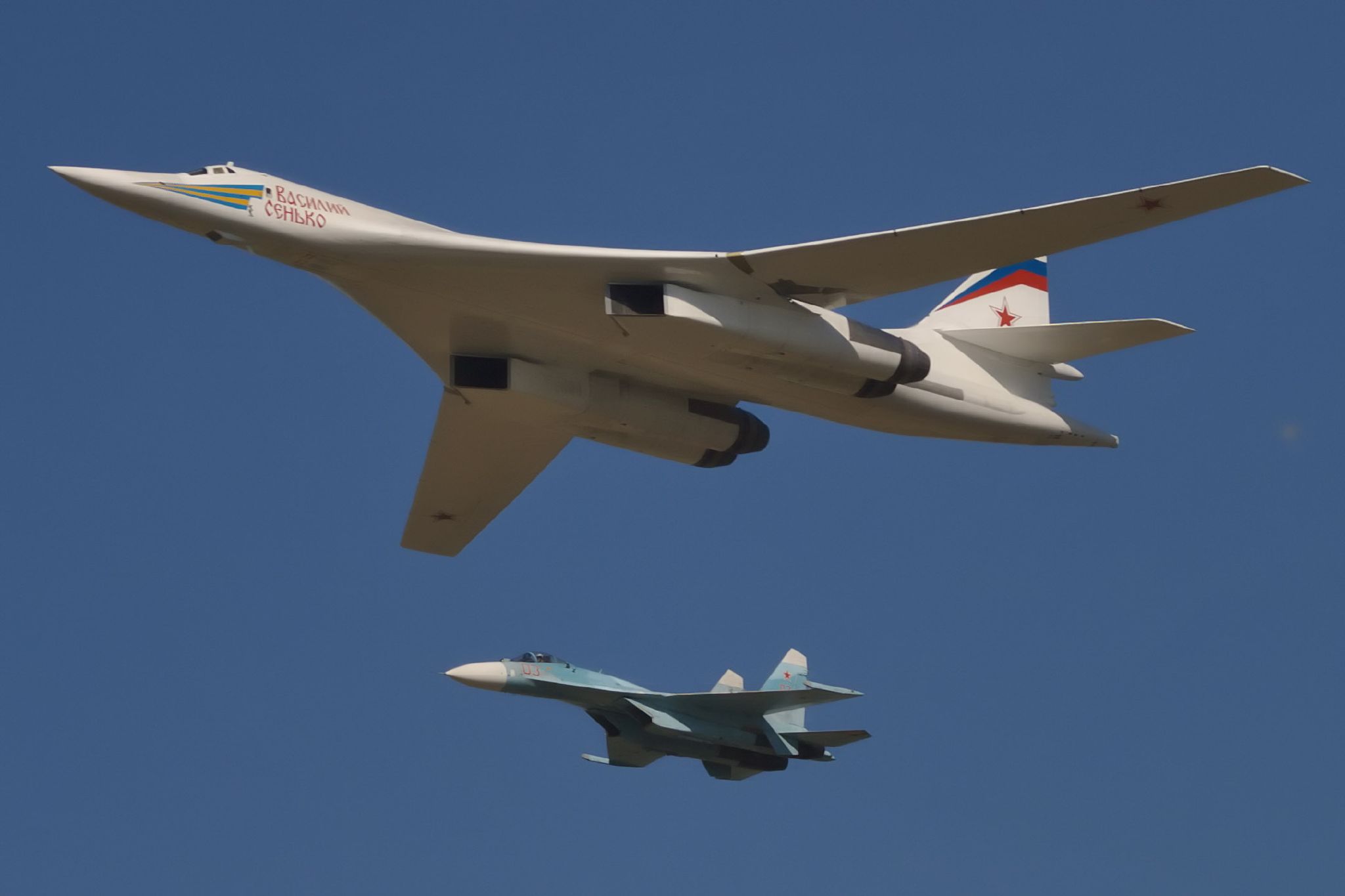 Russian Air Force, Tupolev Tu 160, Sukhoi Su 27 Wallpapers HD / Desktop ...