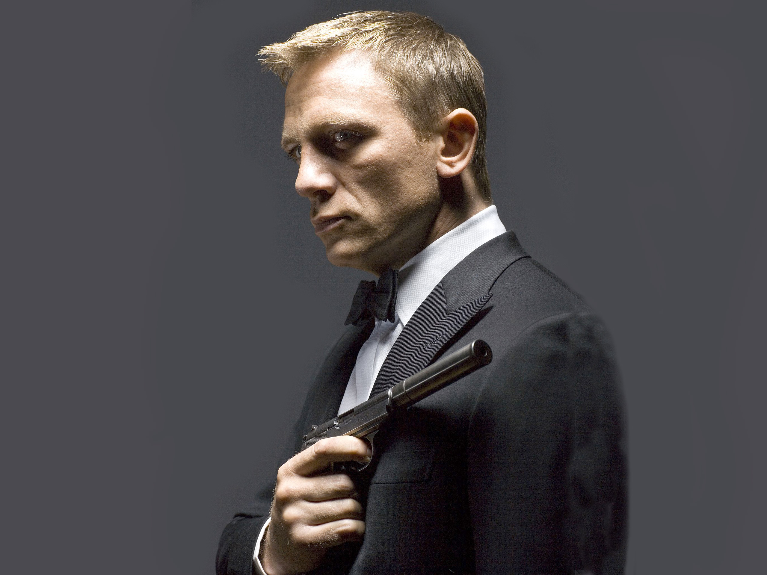 daniel, Craig, Actor, James, Bond, Agent, 007, Tuxedo, Gun, Weapons ...