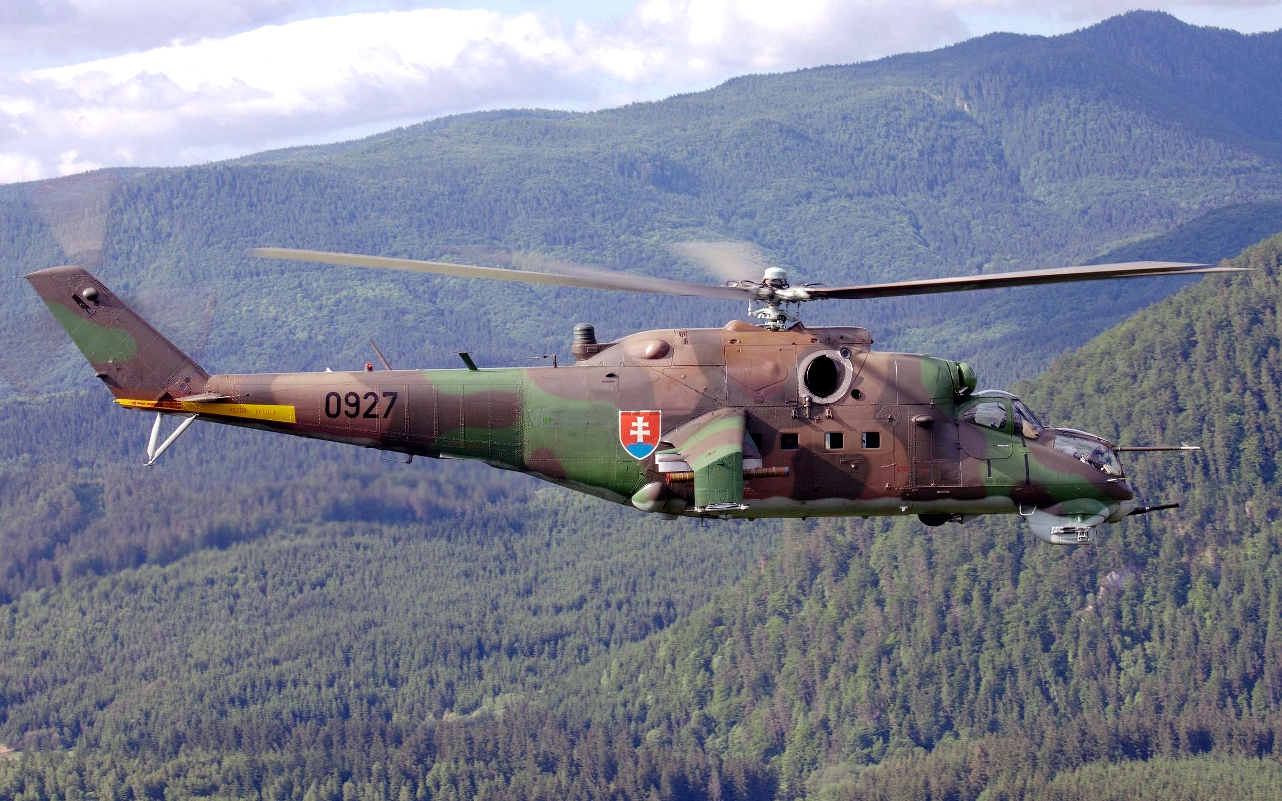 mi 24, A, Soviet, Military, Transport, Helicopter, Mountains, Trees ...