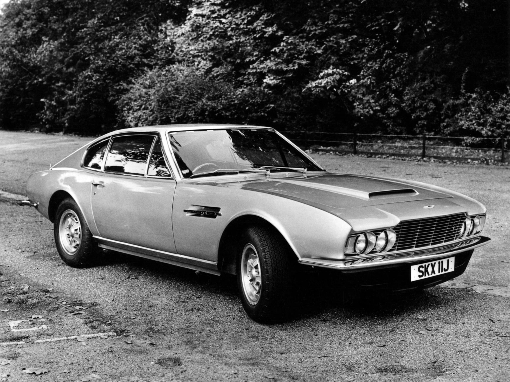 1970 72 Aston Martin Dbs V 8 Uk Spec Wallpapers Hd Desktop And Mobile Backgrounds