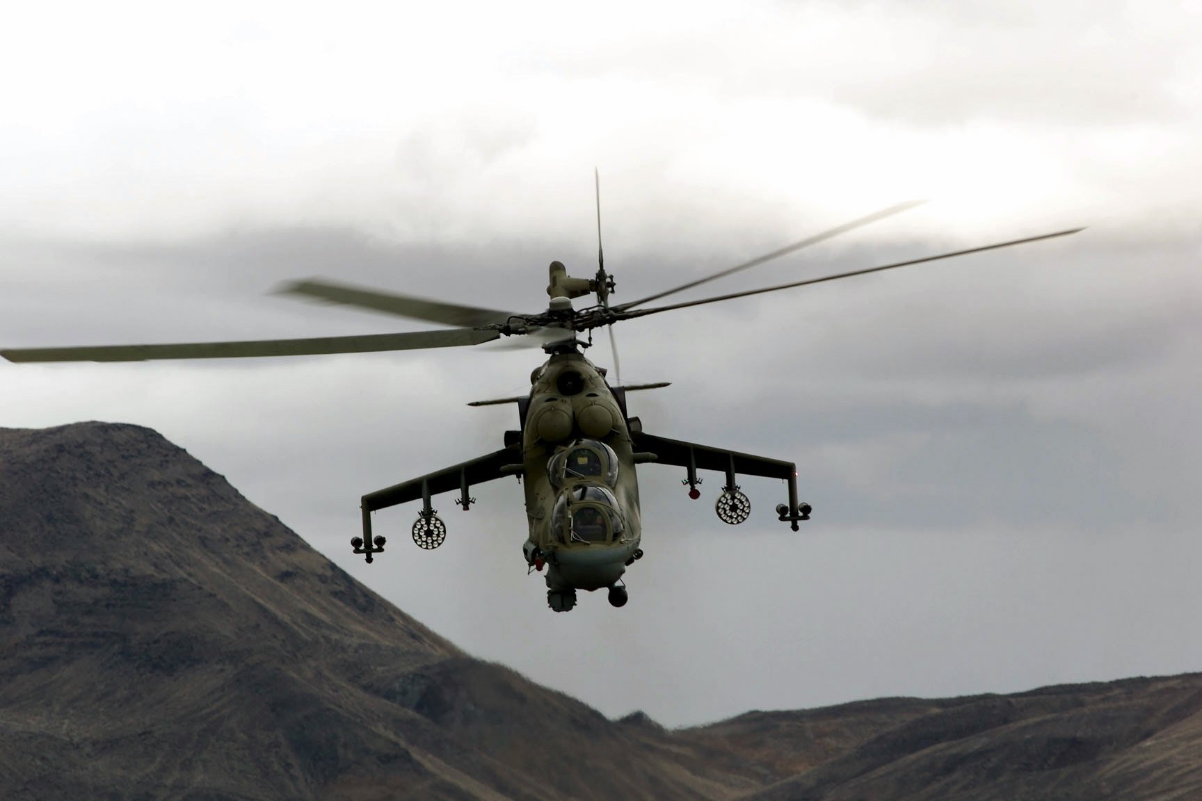 mi 24, Hind, Gunship, Russian, Russia, Military, Weapon, Helicopter ...