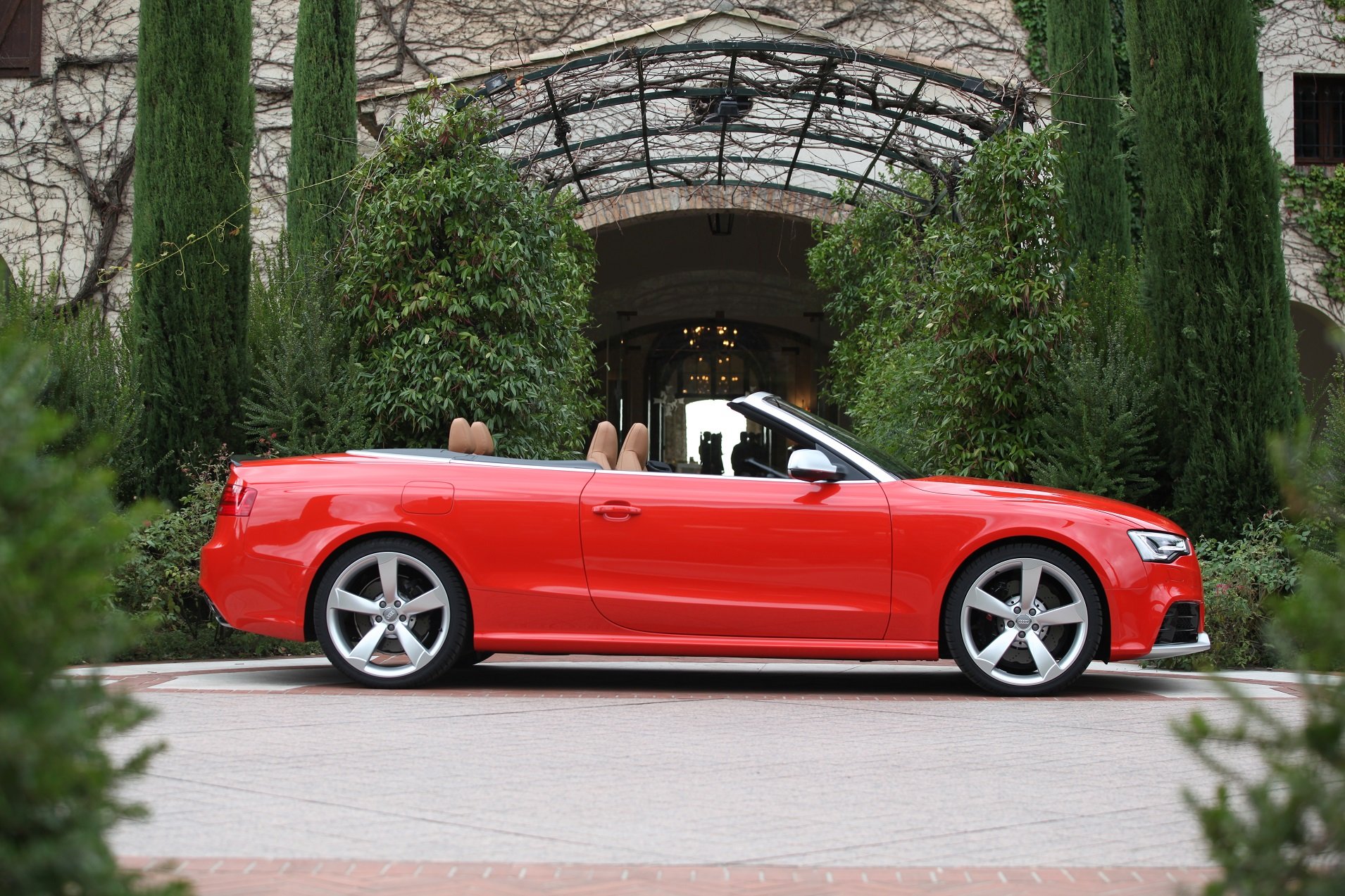audi rs5 cabriolet 2013 Wallpapers HD / Desktop and Mobile Backgrounds