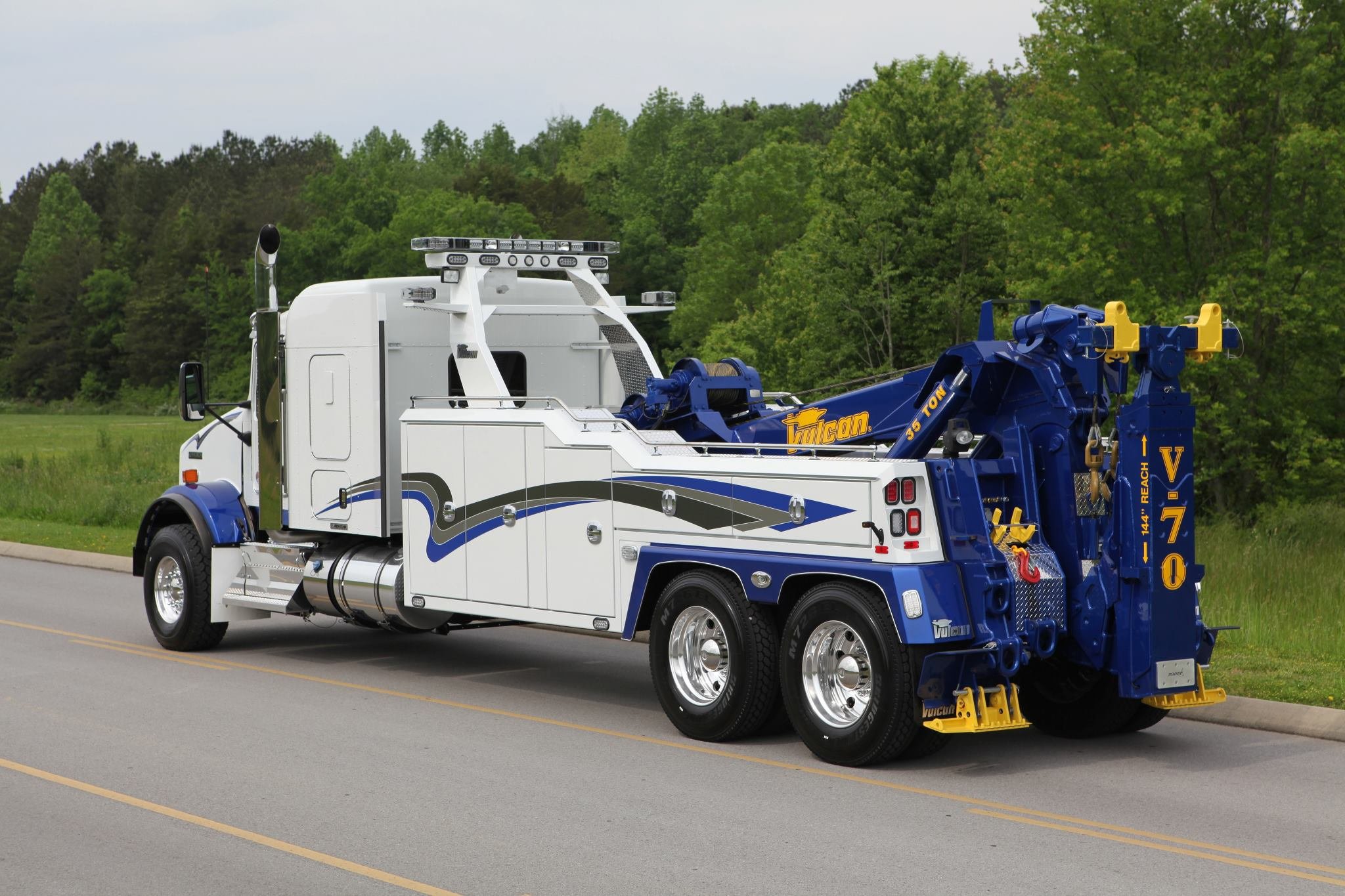 wrecker Wallpapers HD / Desktop and Mobile Backgrounds