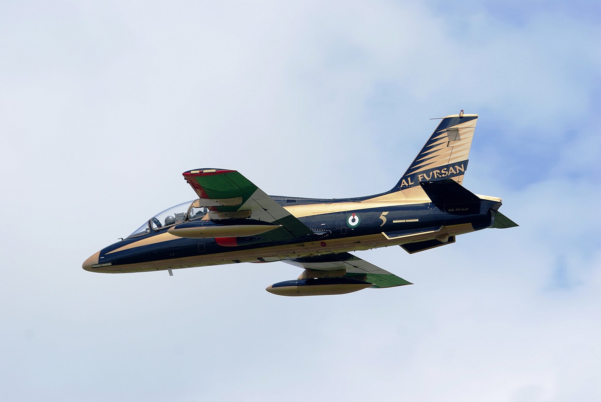 aermacchi, Mb 339nat, Al, Fursan, Jet, Team, Acrobatic, United, Arab ...