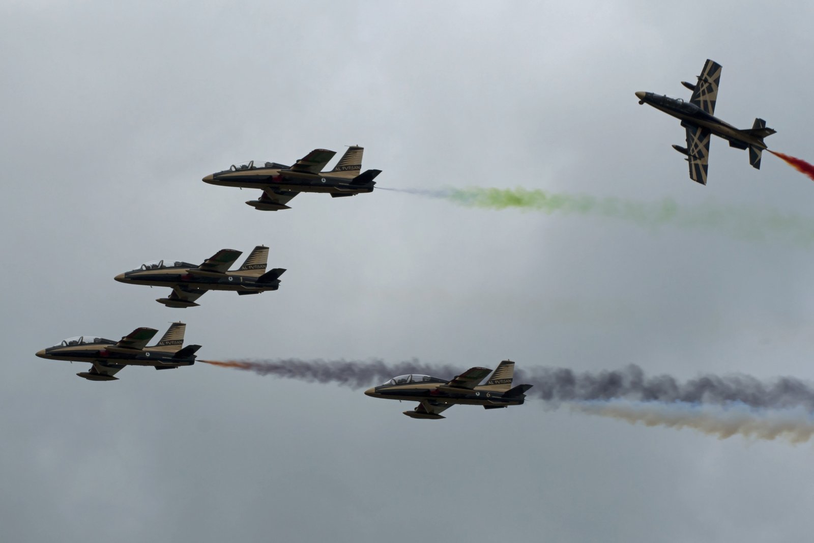 aermacchi, Mb 339nat, Al, Fursan, Jet, Team, Acrobatic, United, Arab ...