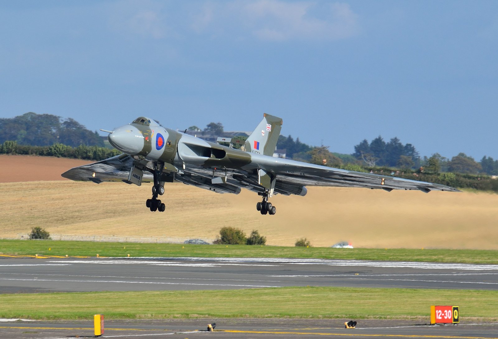 hawker, Siddeley, Vulcan, B 2, Avro, Royal, Air, Force, England, Delta ...