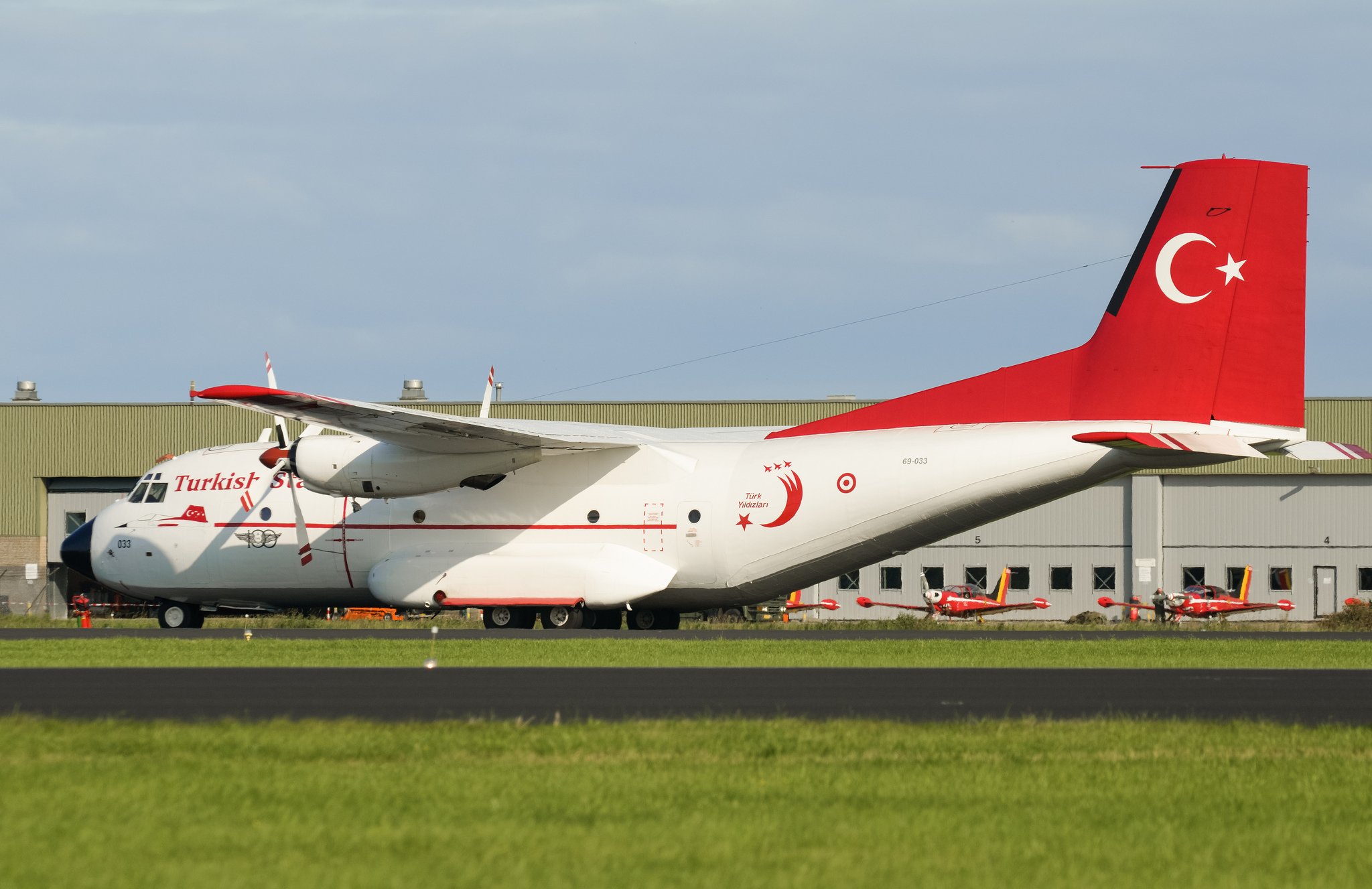 aa Wallpapers HD / Desktop and Mobile Backgrounds