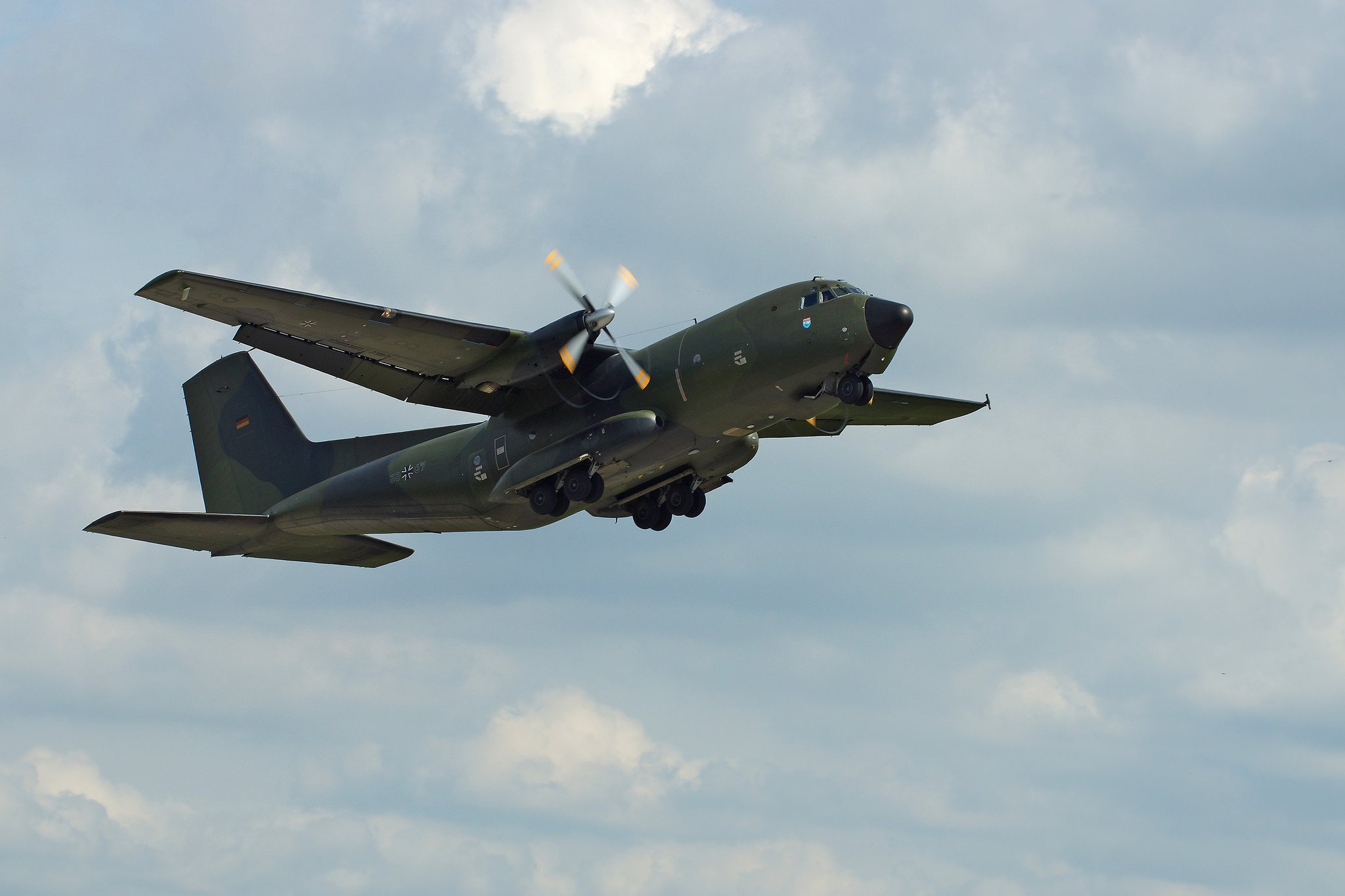 aa Wallpapers HD / Desktop and Mobile Backgrounds