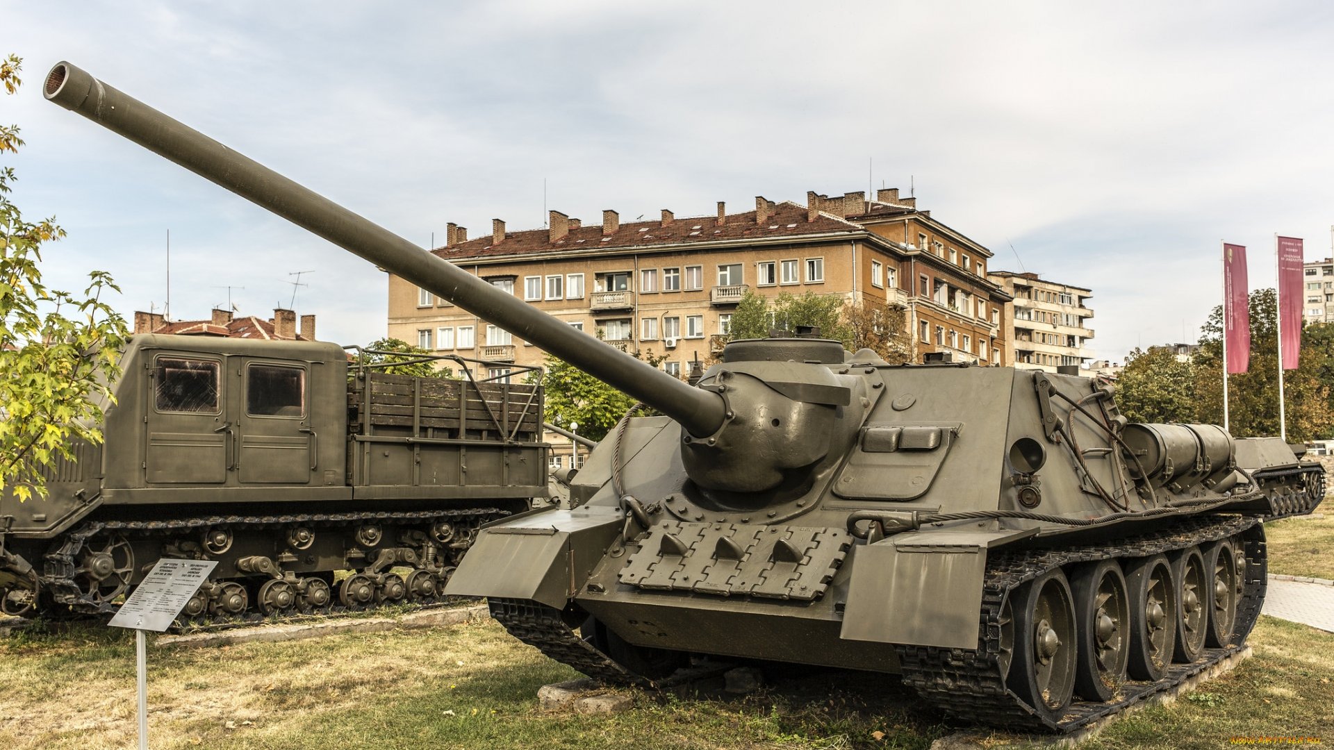 tank, Military, Vehicle Wallpapers HD / Desktop and Mobile Backgrounds