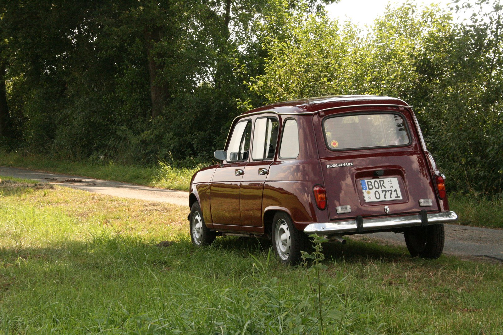 renault, R, 4, 4, L, Classic, Cars, French Wallpapers HD / Desktop and ...