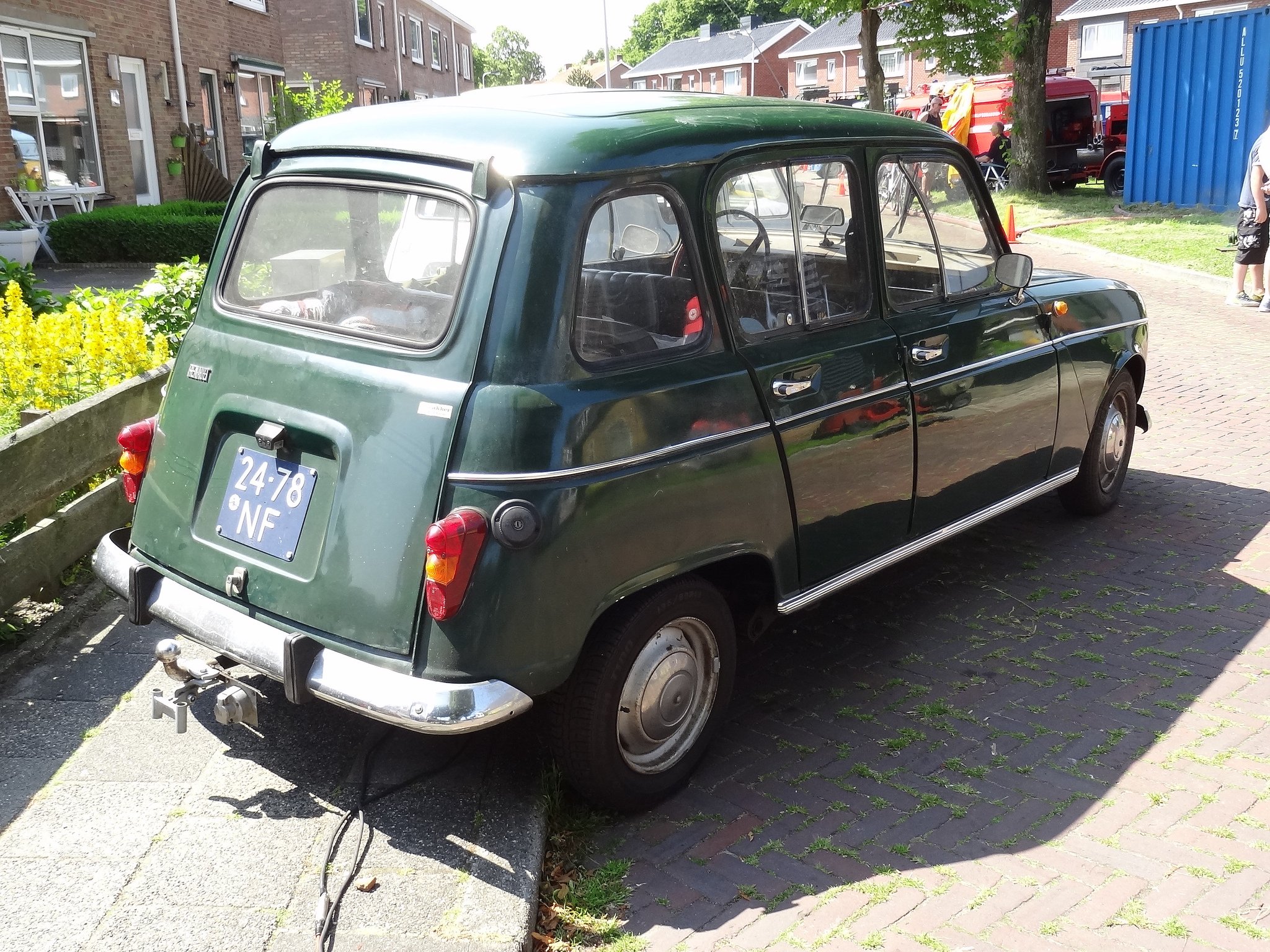 renault, R, 4, 4, L, Classic, Cars, French Wallpapers HD / Desktop and ...