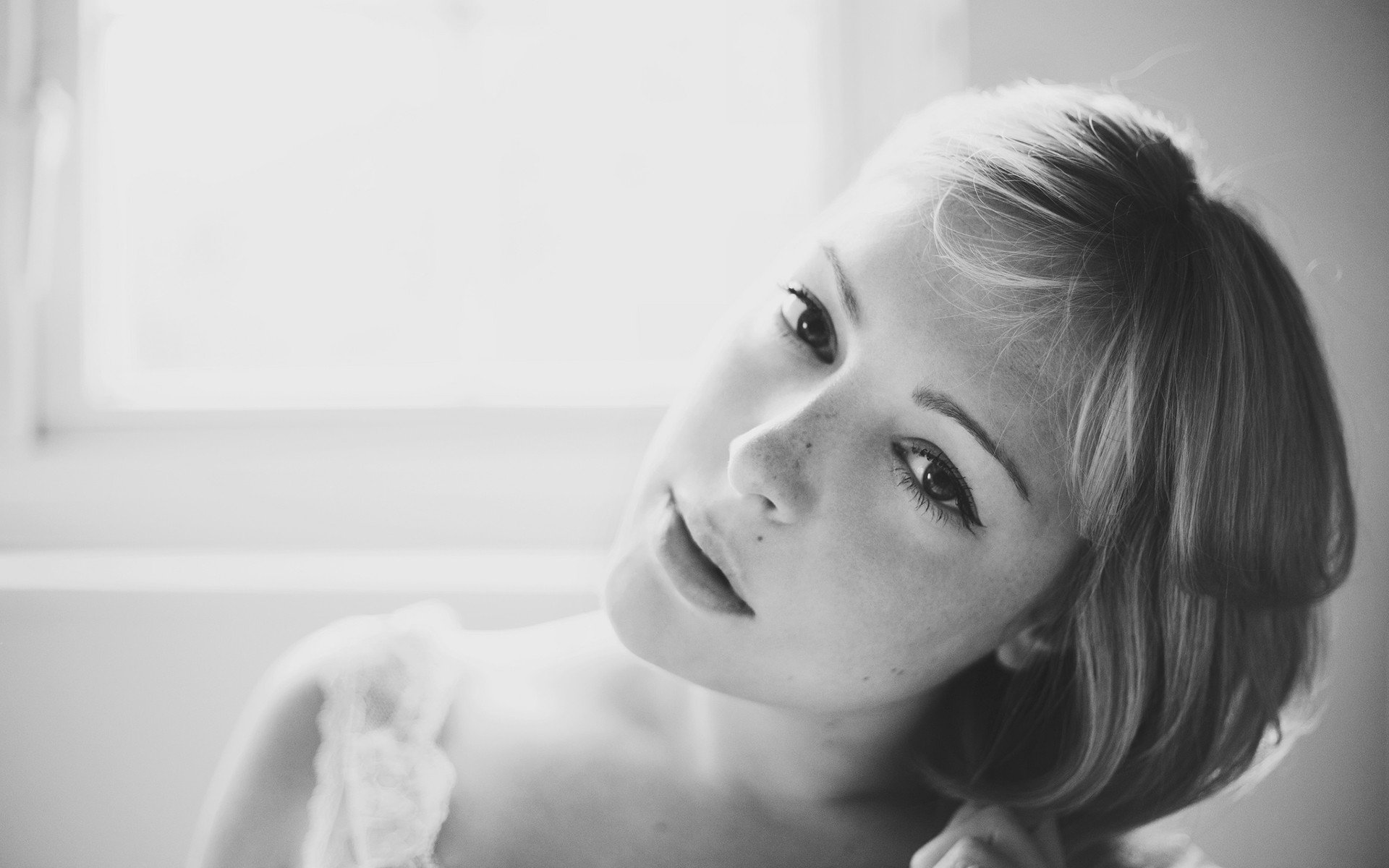 women, Monochrome, Faces Wallpapers HD / Desktop and Mobile Backgrounds