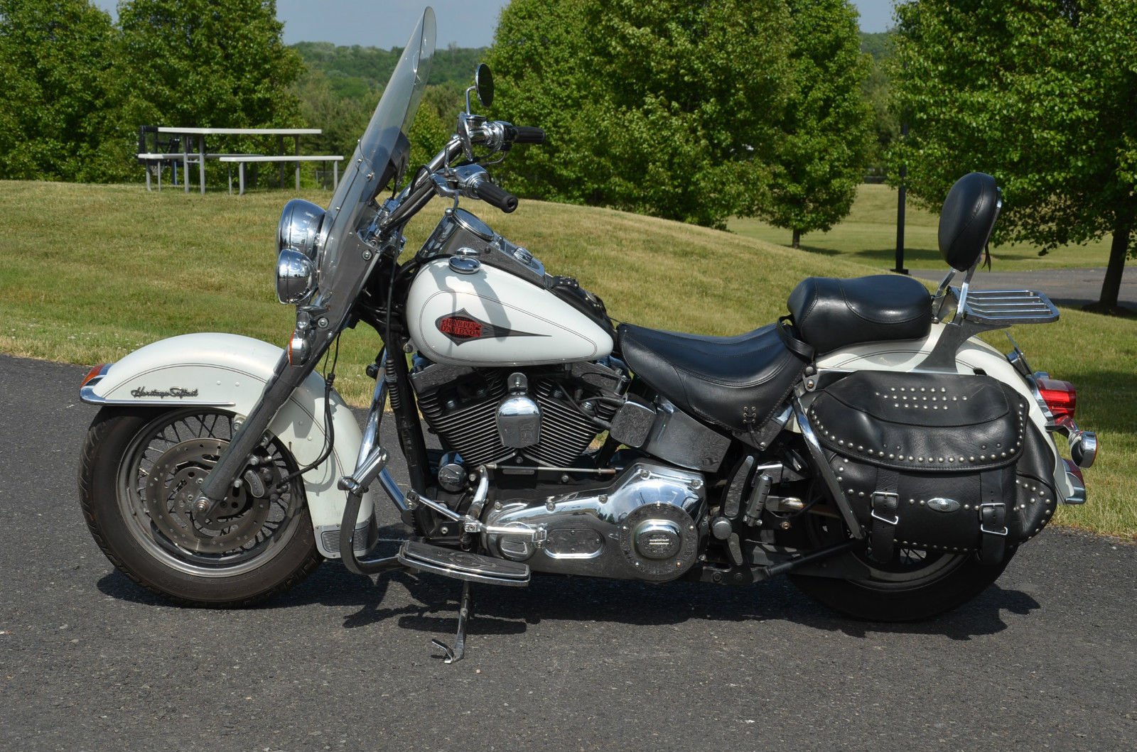2001, White, Harley, Davidson, Heritage, Softail, Classic, Bike ...